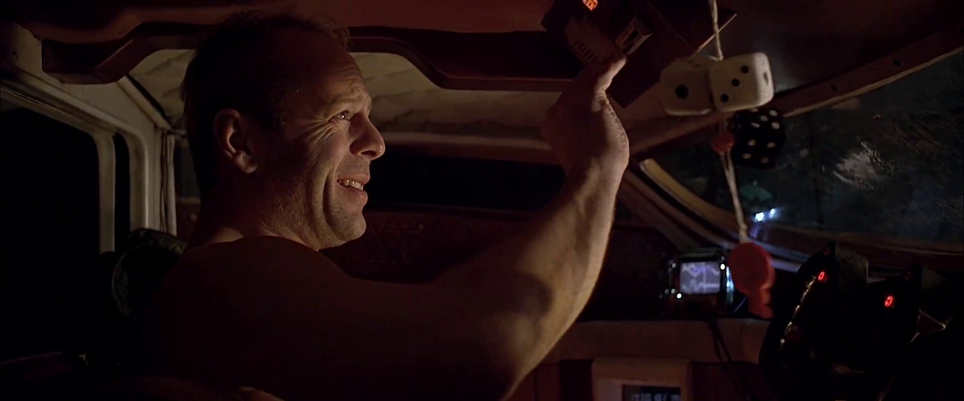 TheFifthElement-multipass-014 | Sci-fi interfaces