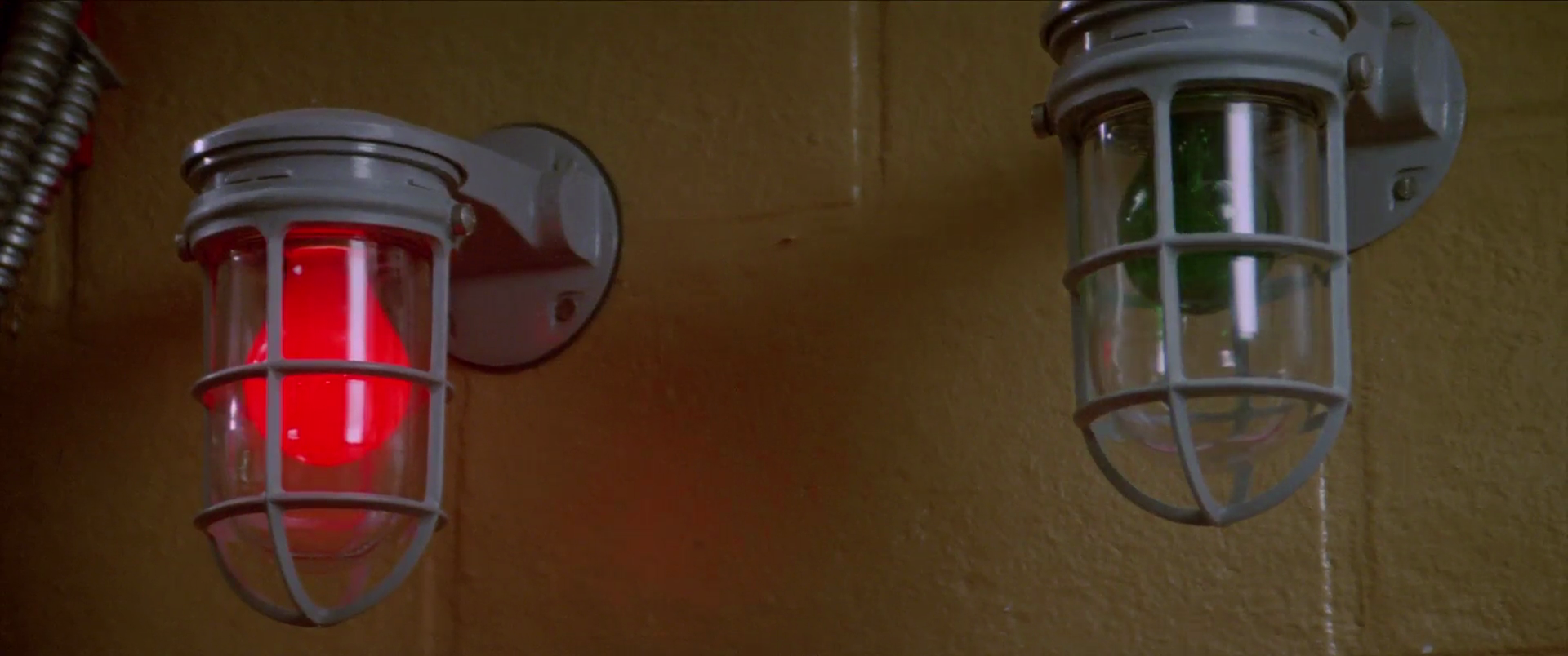 Containment unit | Sci-fi interfaces